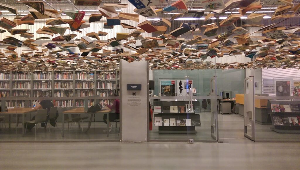 Exceptional Libraries to Visit in Istanbul for Enthusiasts - Pera ...